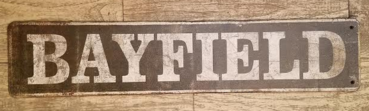 "Bayfield"Sign – Tippy Canoe
